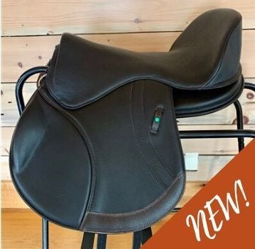 Sale Saddles - Freeform Treeless Saddles - Saddle Up Treeless Saddles